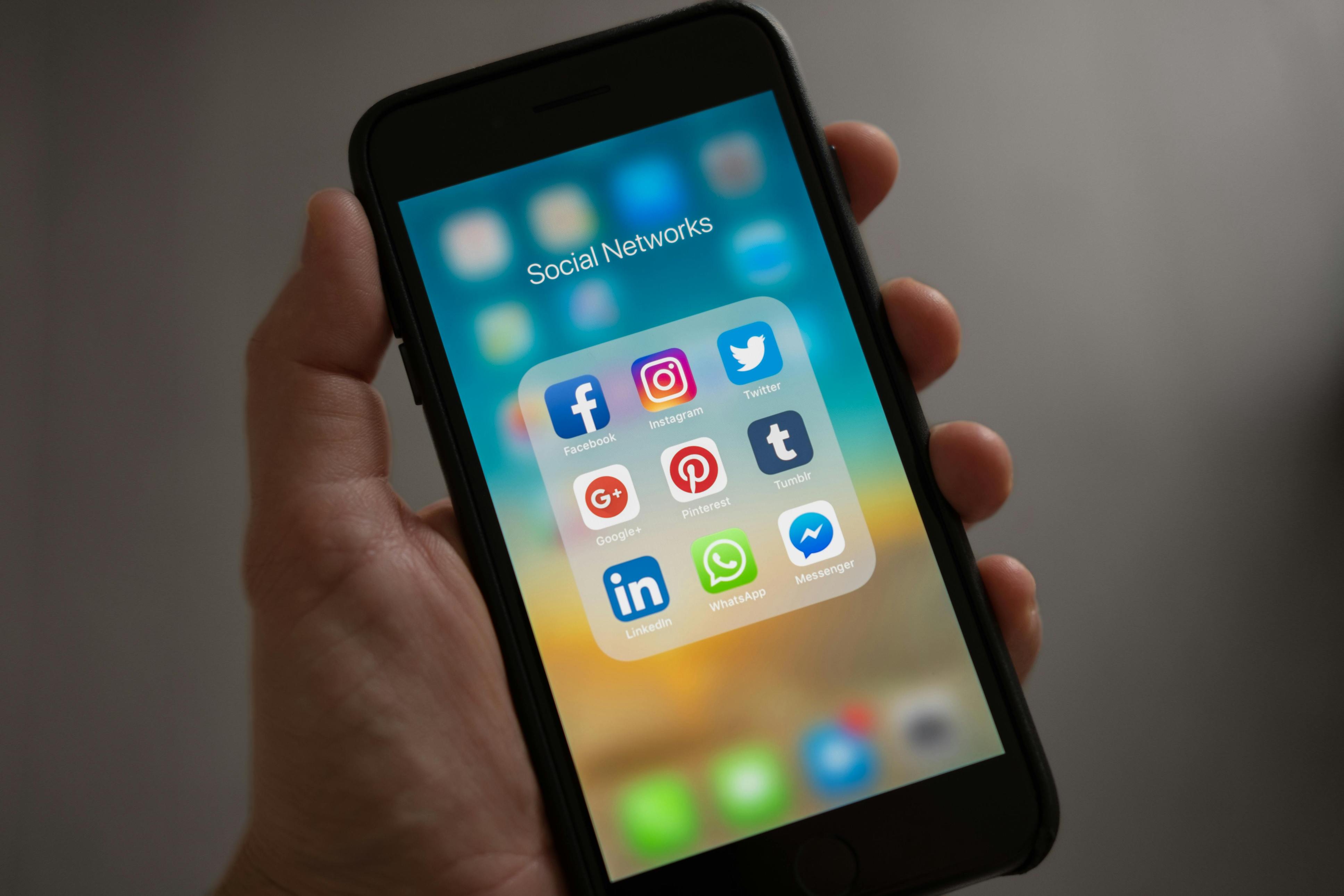 How To Access The Internet From Your Smartphone: 4 Great Ways - The ...